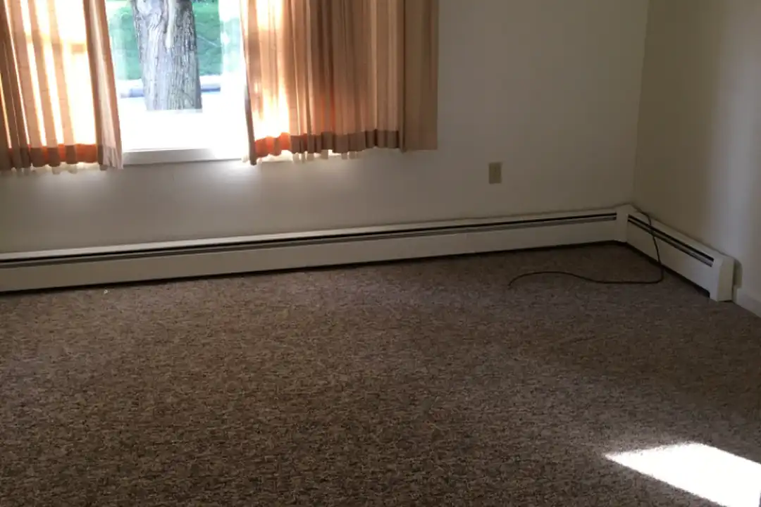 121 W Colebrook St unit 121 - Manheim, PA | Rent.