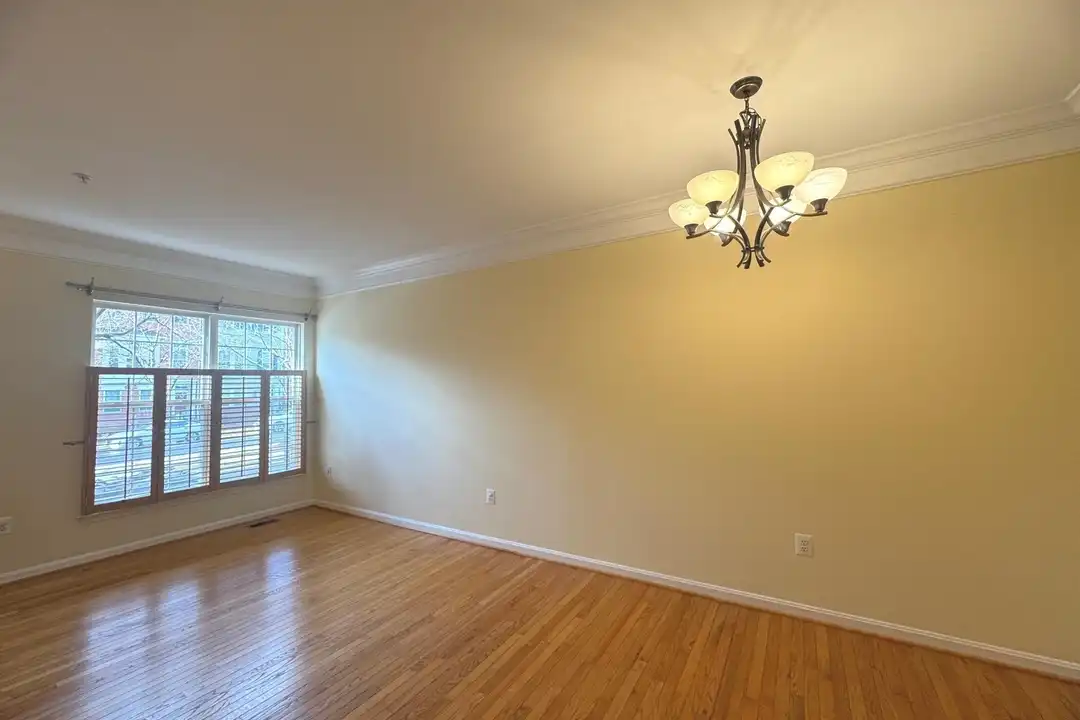 136 Cameron Station Blvd - Alexandria, VA | Rent.