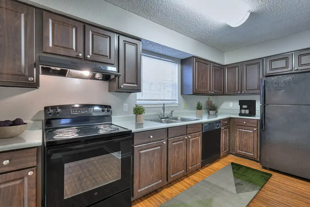 Landmark at Lyncrest Reserve - 100 Belle Valley Dr - Nashville, TN | Rent.