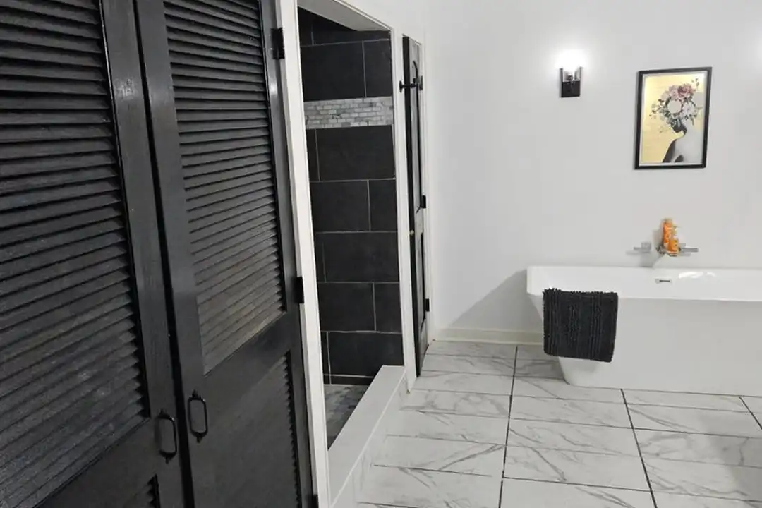 816 Goode St - Bristol, VA | Rent.