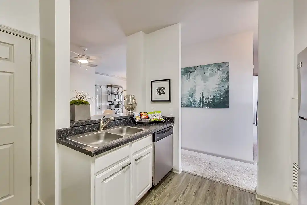 The Aventine at Oakhurst North - 2800 Pontiac Ct - Aurora, IL | Rent.