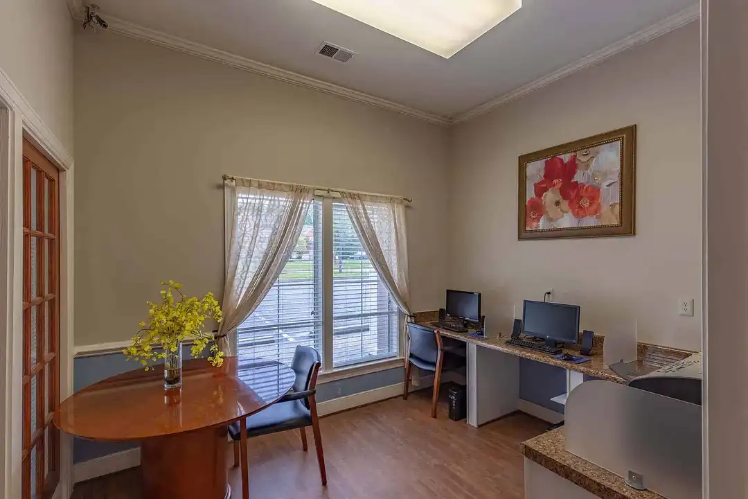 Jefferson Pointe - 4399 Jefferson Pointe Ln - Prince George, VA | Rent.