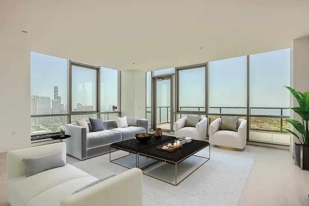 Sentral Michigan Avenue - 808 S Michigan Ave - Chicago, IL | Rent.