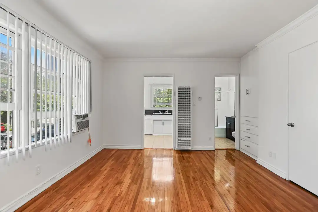 1415 N Hudson Ave - Los Angeles, CA | Rent.