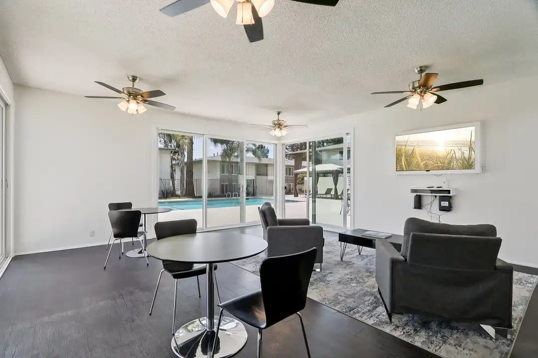 Pickwick Park - 2400 Pickwick Dr - Camarillo, CA | Rent.