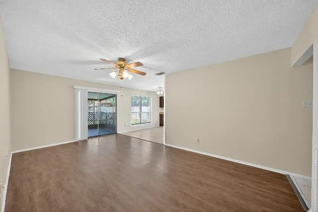 5919 Hidden Mist - San Antonio, TX | Rent.