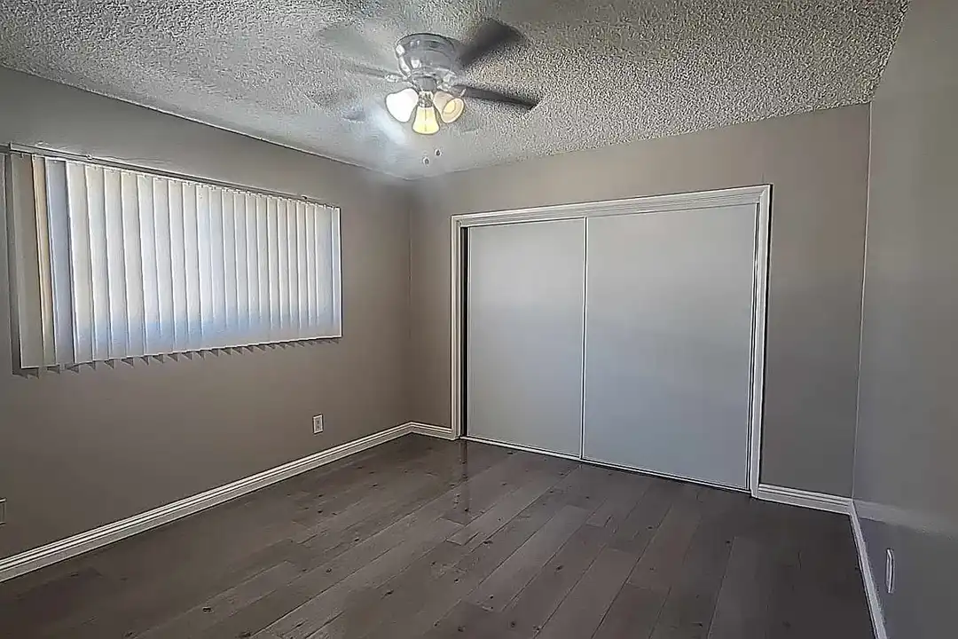 8542 Columbus Ave - North Hills, CA | Rent.