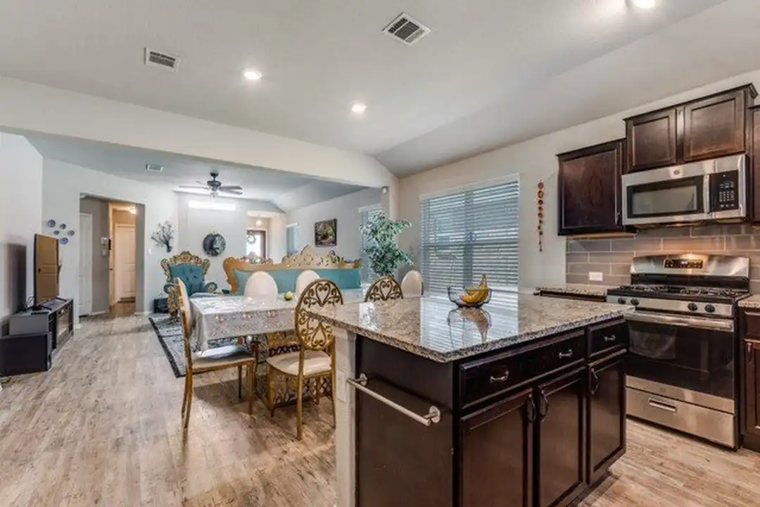 8519 Lamus Wheel - San Antonio, TX | Rent.