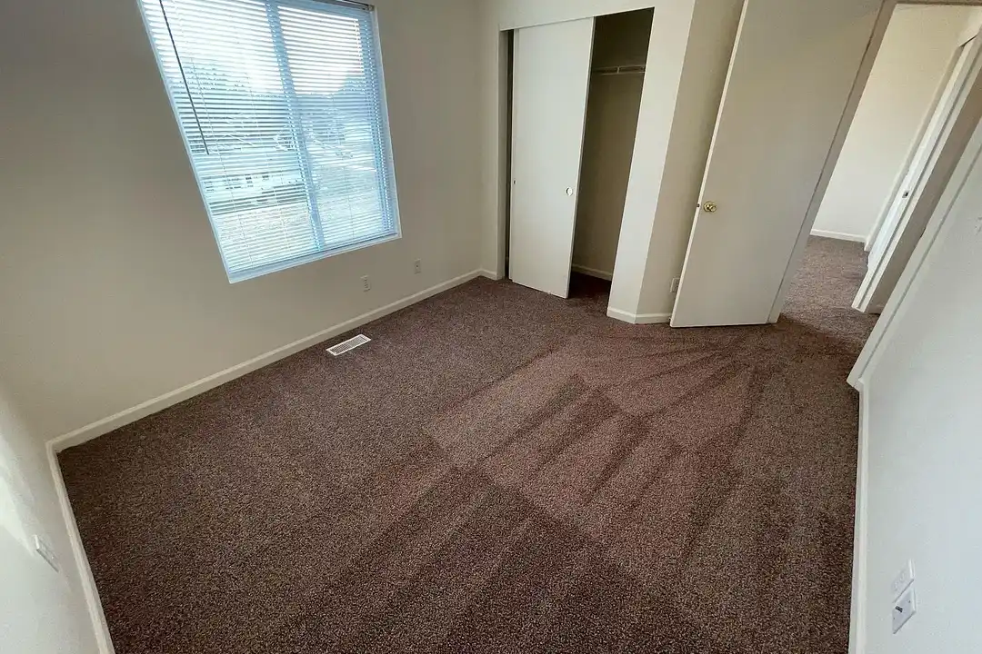 Rising View - 3116 Lockbourne Dr - Bellevue, NE | Rent.