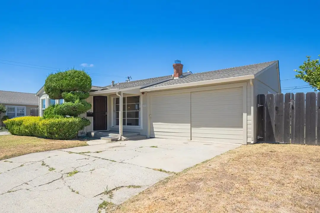 304 Boeing Ave - Salinas, CA | Rent.