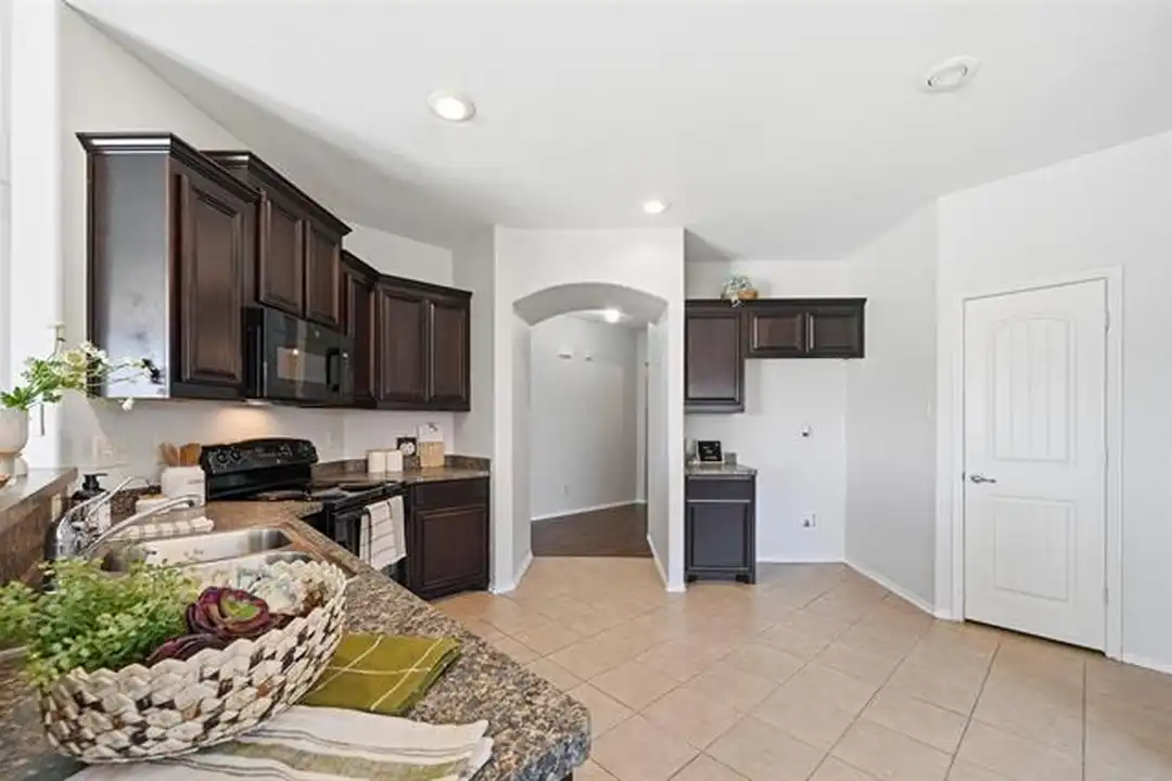 124 Chalk Rd - Anna, TX | Rent.