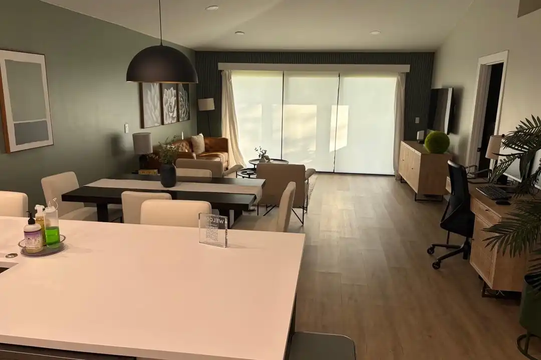 202 Club Dr - Palm Beach Gardens, FL | Rent.