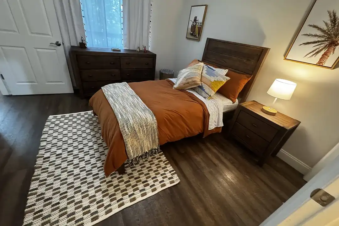 Aventine at Skylyn Apartments - 1703 Skylyn Dr - Spartanburg, SC | Rent.