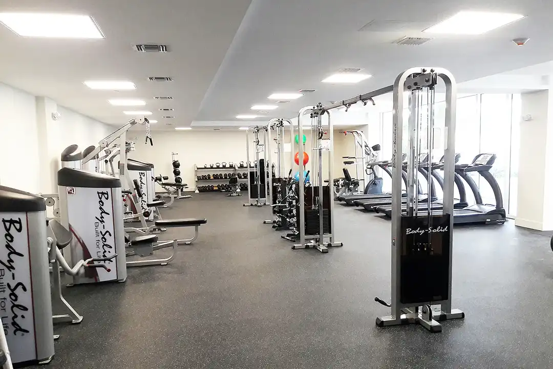 Square Station - 1424 NE Miami Pl - Miami, FL | Rent.