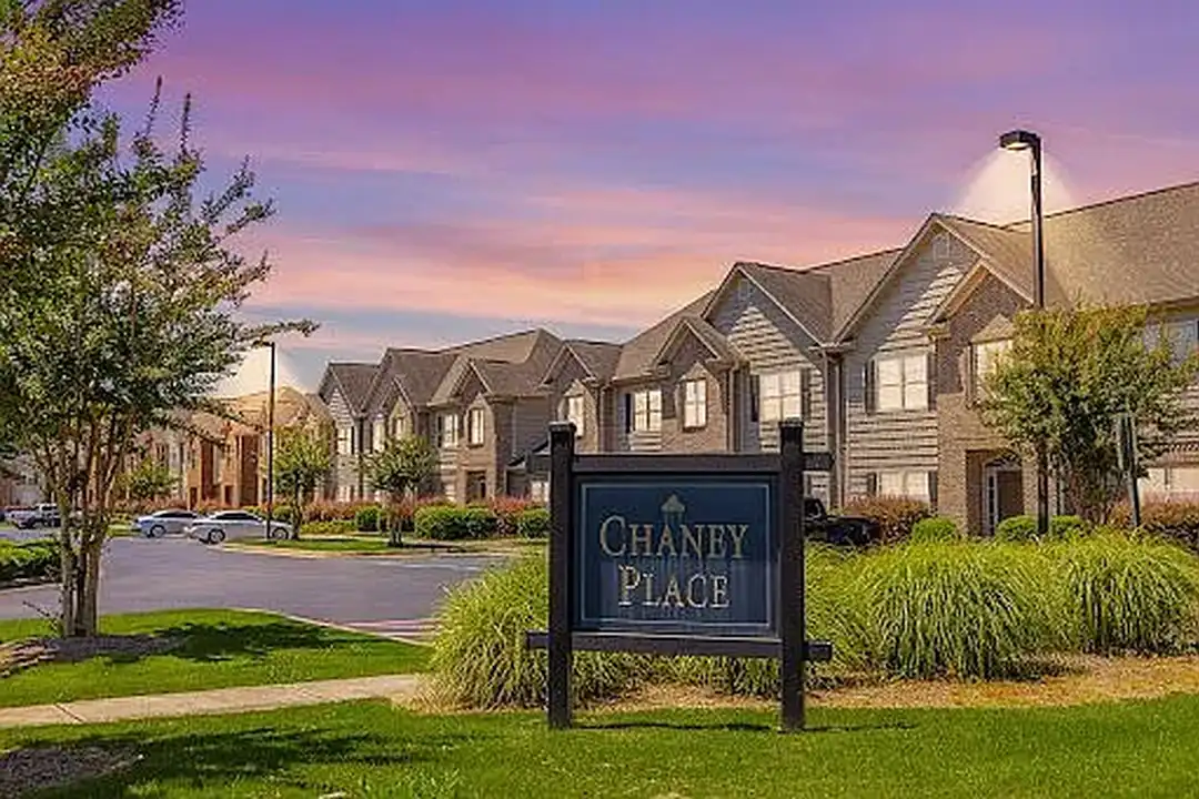 CHANEY PLACE TOWNHOMES - 1060 Chaney Place Dr SE - Huntsville, AL | Rent.