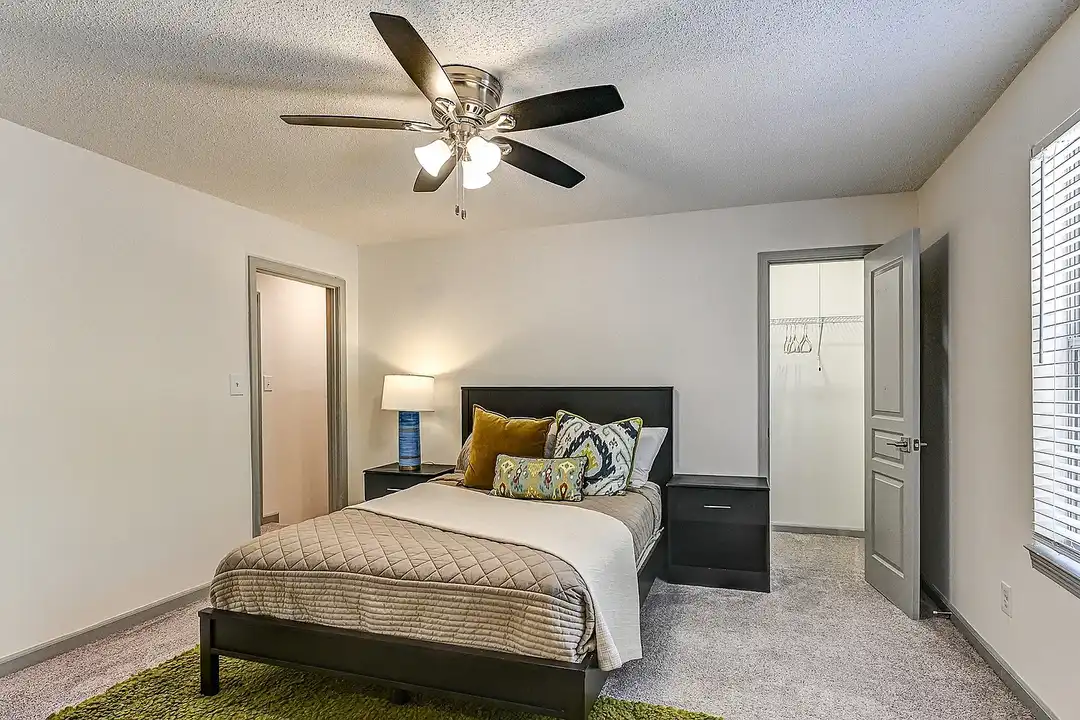 Wildwood Ridge Apartments - 1000 Shadowood Pkwy SE - Atlanta, GA | Rent.