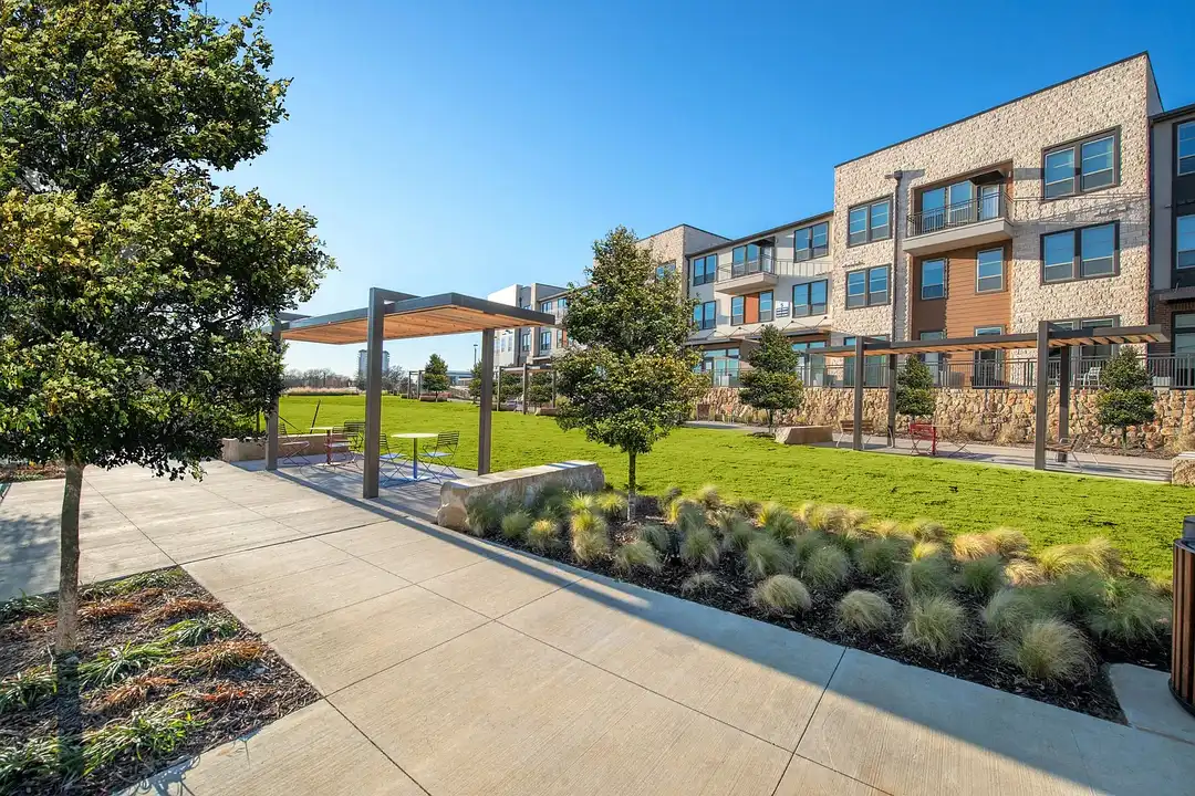 301 Flower Mound - 301 Silveron Blvd - Flower Mound, TX | Rent.
