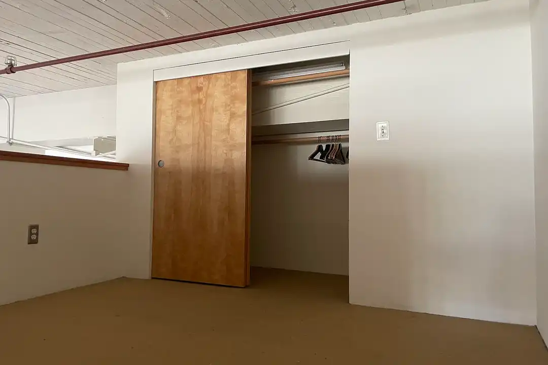 Cotton Mill Studios - 1091 Calcot Pl - Oakland, CA | Rent.