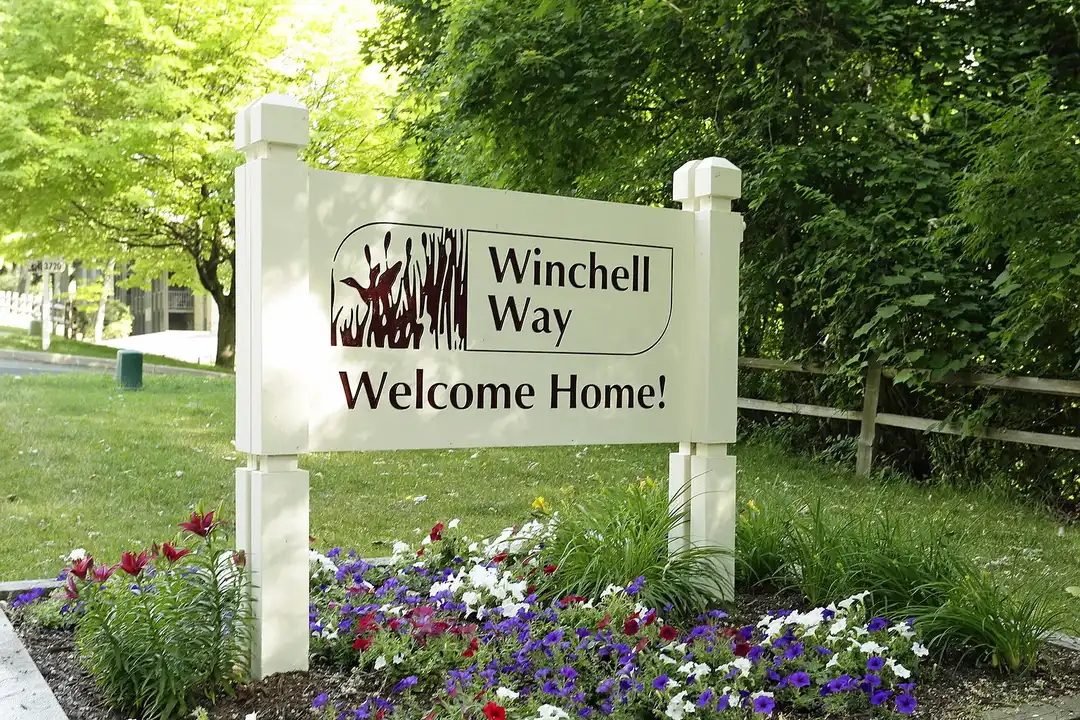Winchell Way Apartments - 3740 Winchell Dr - Kalamazoo, MI | Rent.
