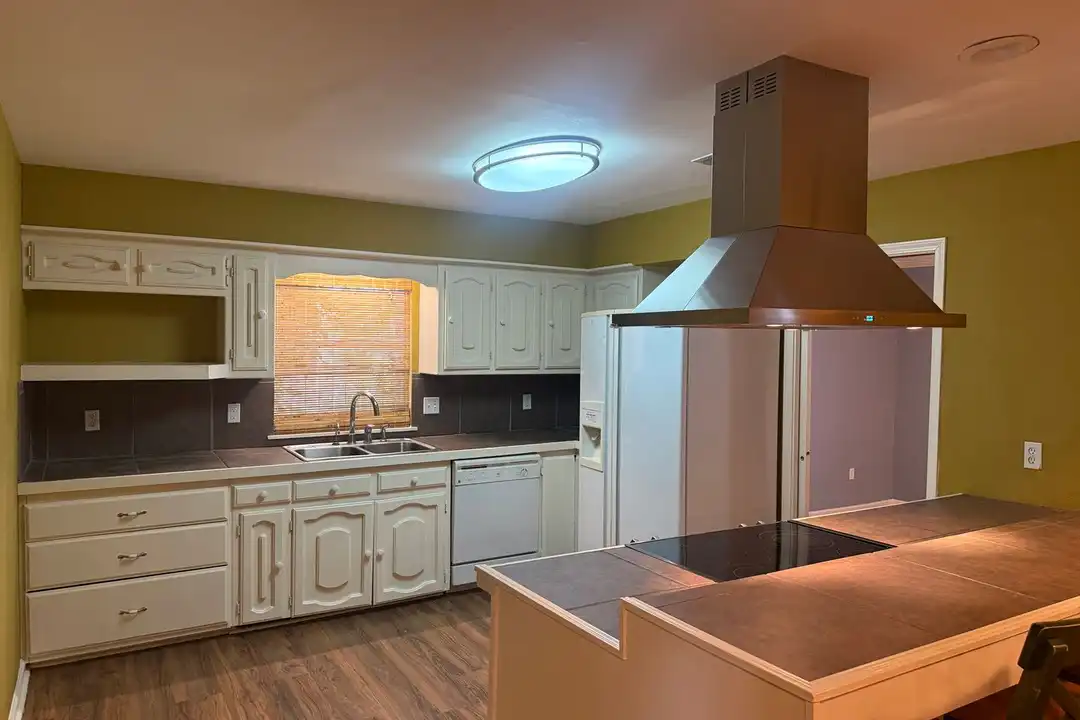 11912 Lake Lery Ave - Baton Rouge, LA | Rent.
