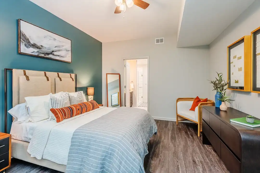 The Reed Charlotte - 401 S Graham St - Charlotte, NC | Rent.