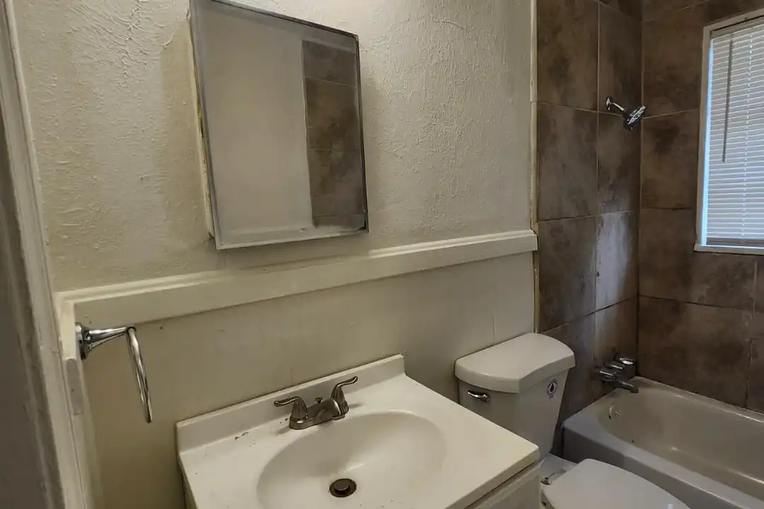 2632 Shannon St - Jackson, MS | Rent.