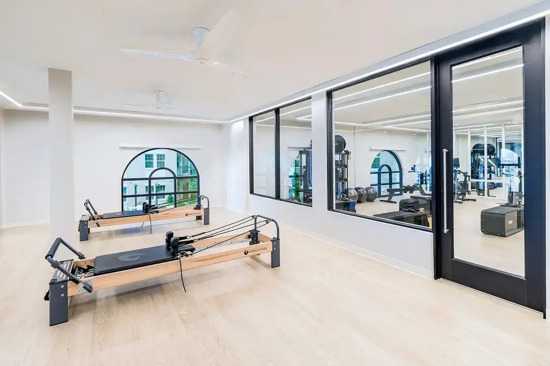 Modera Waugh - 716 Waugh Dr - Houston, TX | Rent.