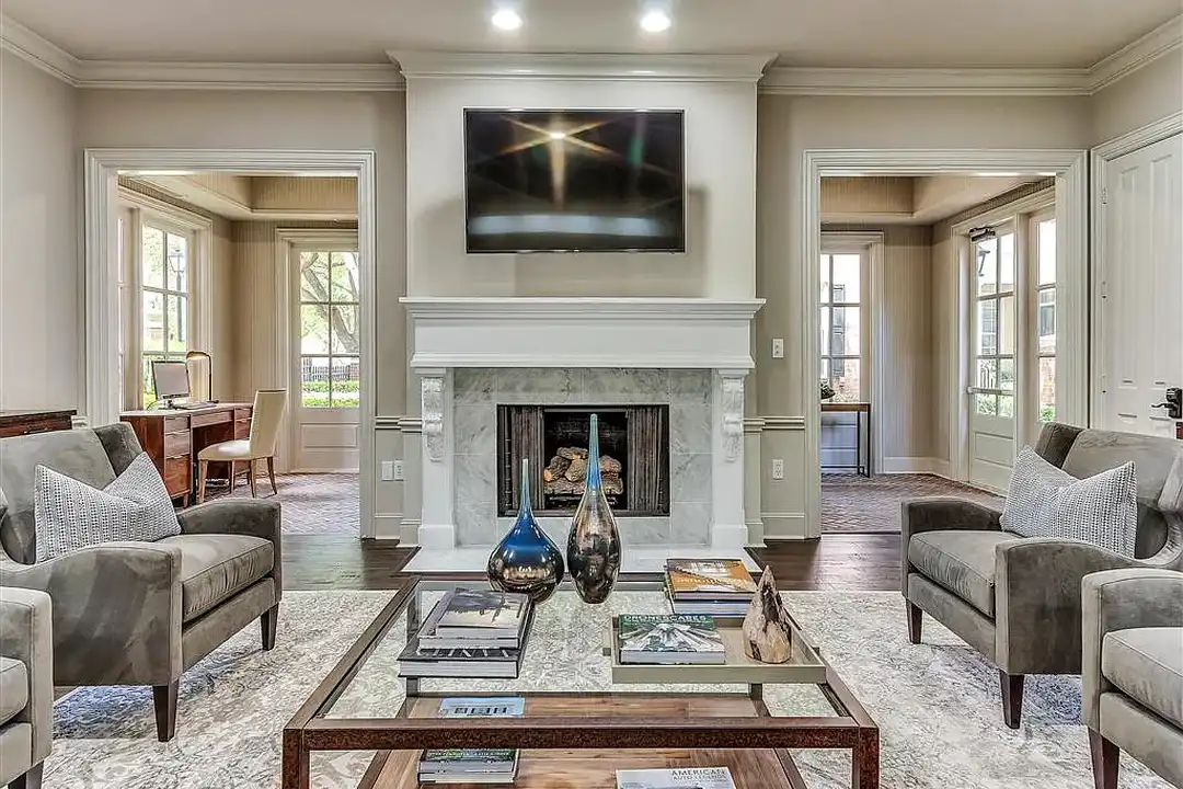 The Caruth Premier Townhome Apartments - 5445 Caruth Haven Ln - Dallas ...