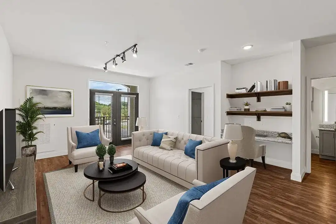 Comet Spartanburg - 121 Garner Rd - Spartanburg, SC | Rent.