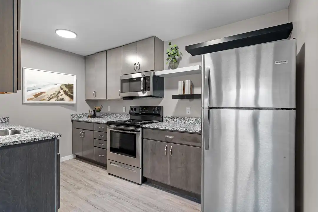 2914 Snelling Ave unit 2924-113 - Roseville, MN | Rent.