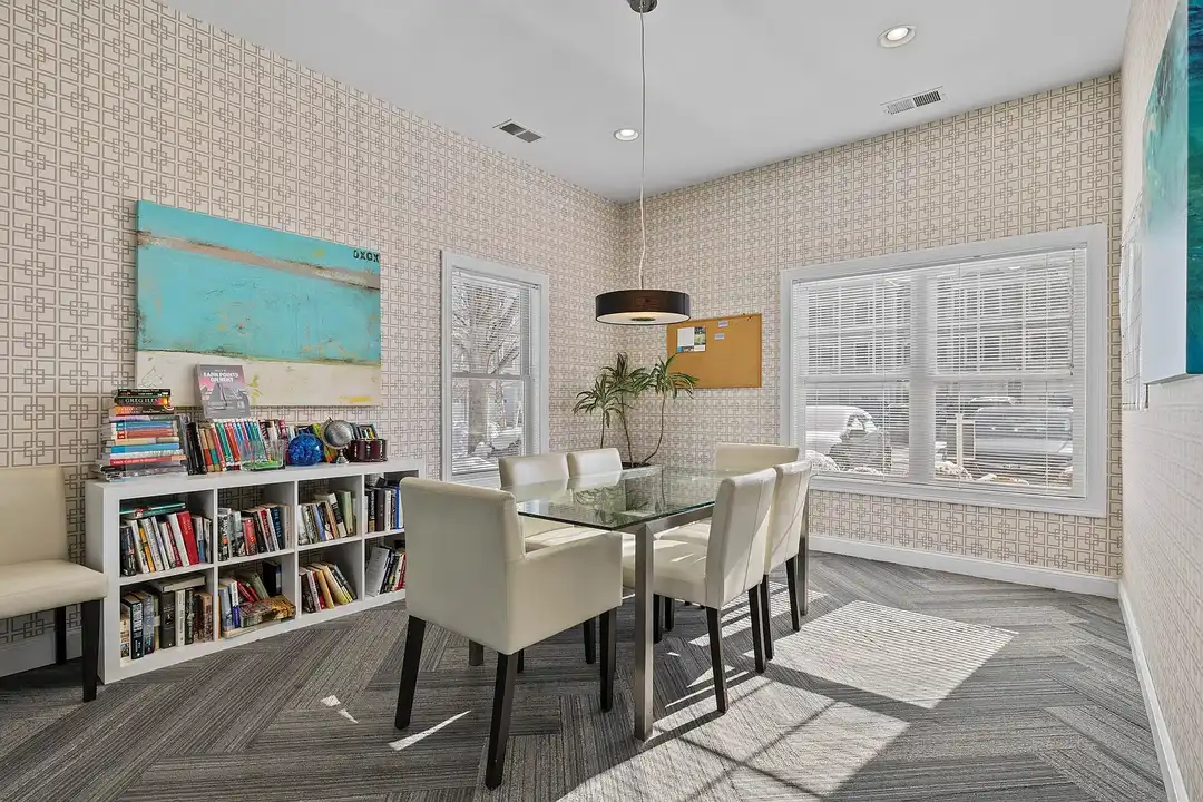 Mayfair Square - 71 Mayfair Sq - Danbury, CT | Rent.