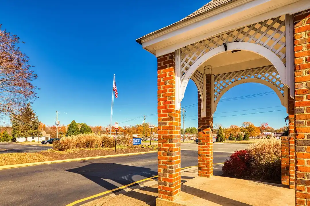 Millspring Commons Apartments and Townhomes - 9318 Tarheel Ter ...