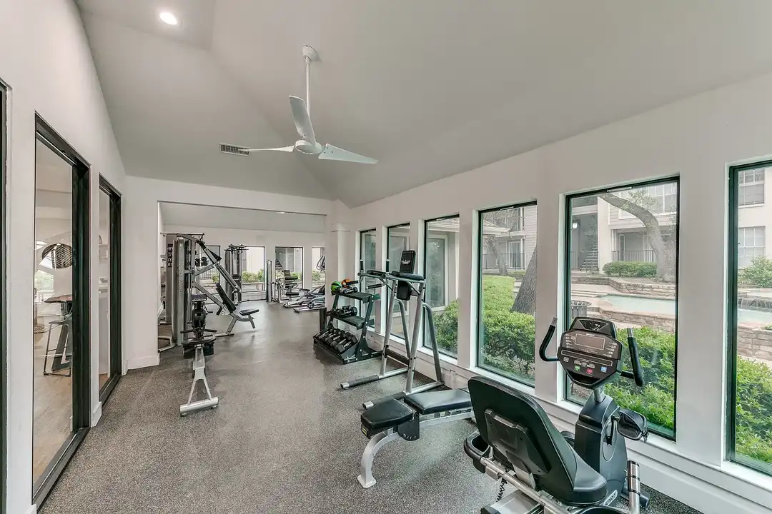 The Edison - Dallas, TX - 9959 Adleta Blvd - Dallas, TX | Rent.