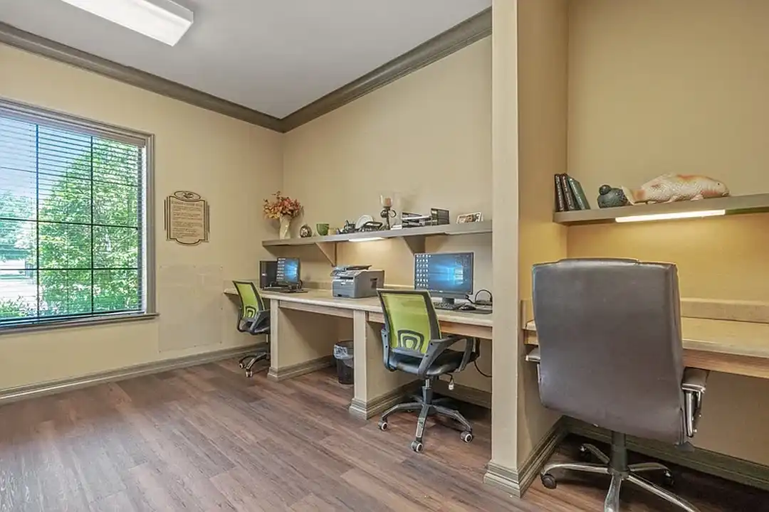 Mansions of Mansfield - 400 N State Highway 360 - Mansfield, TX | Rent.