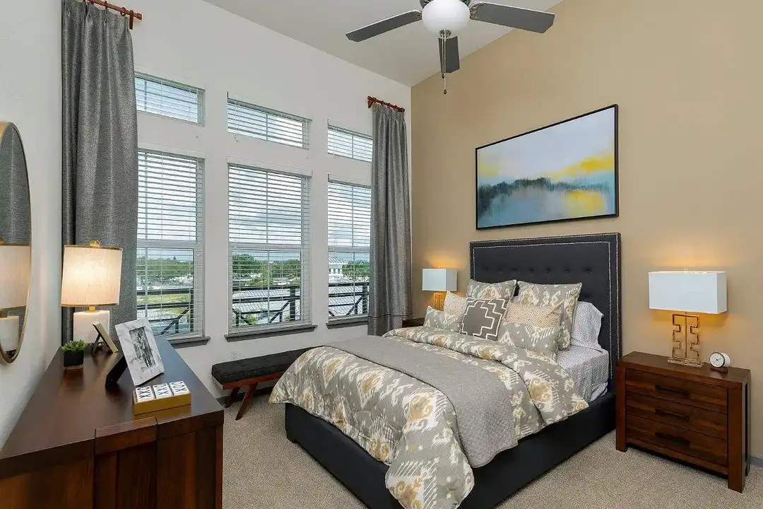 The Addison on Long Bayou - 10405 Addison Way - Seminole, FL | Rent.