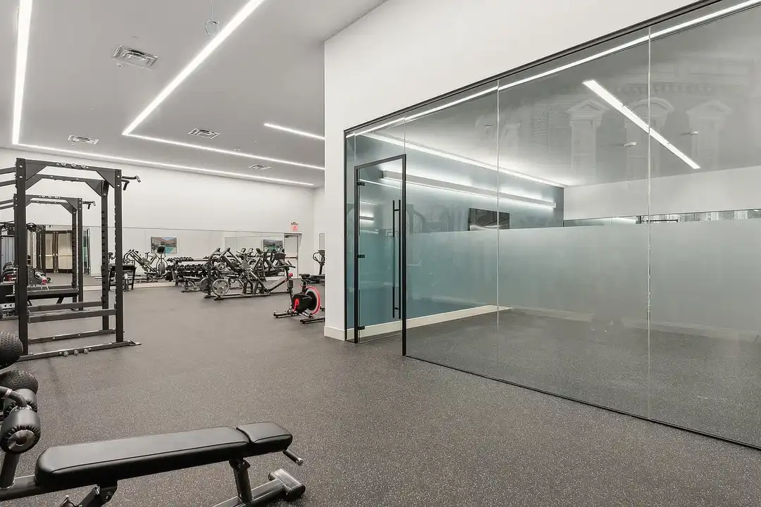 Huntington Gateway - 5982 Richmond Hwy - Alexandria, VA | Rent.