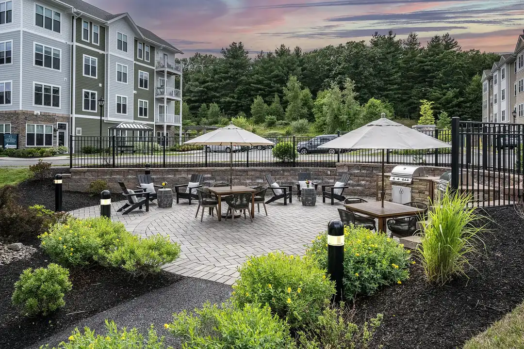 The Apartments at Cold Brook Crossing - 437 Cold Brook Dr - Sudbury, MA ...