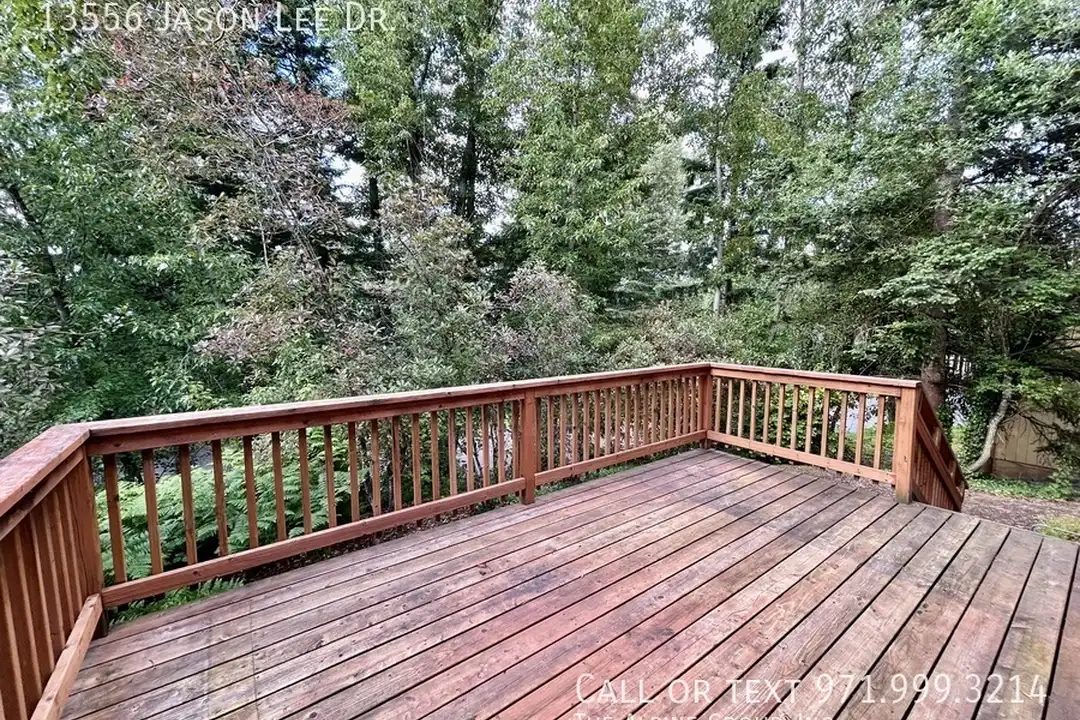 13556 Jason Lee Dr - Oregon City, OR | Rent.