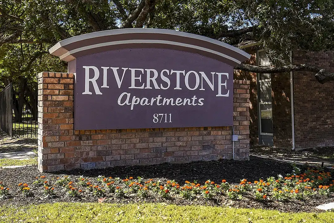 Riverstone Apartments - 8711 Cinnamon Creek Dr - San Antonio, TX | Rent.