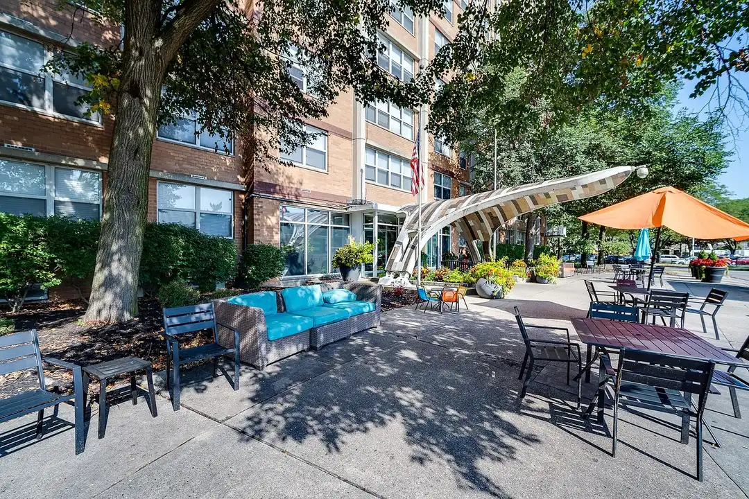 The View at Dayton Towers - 425 Dayton Towers Dr - Dayton, OH | Rent.