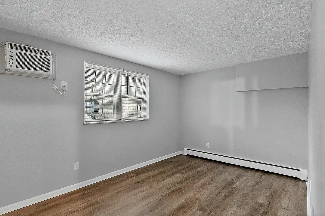 The Courtyard of Oakley - 3805 Ferdinand Pl - Cincinnati, OH | Rent.