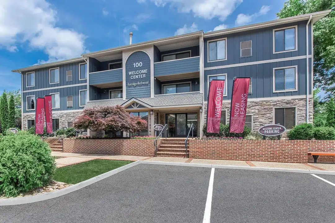 Foxridge Apartment Homes - 750 Hethwood Blvd NW - Blacksburg, VA | Rent.