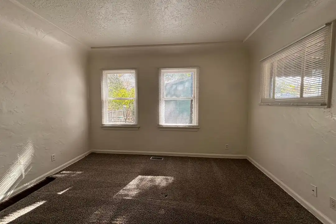 1107 N Walnut St - Colorado Springs, CO | Rent.