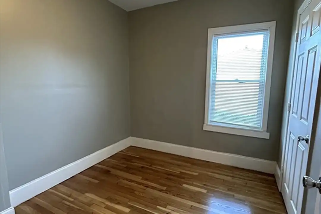 62 Pitman St unit 2R - Fall River, MA | Rent.