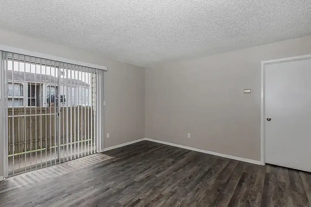 Wood River Apartments - 4021 Wood River Dr - Corpus Christi, TX | Rent.