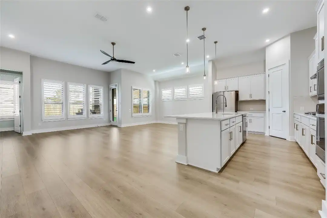 8000 Sunrise Ravine Pass unit 8000 - Lago Vista, TX | Rent.