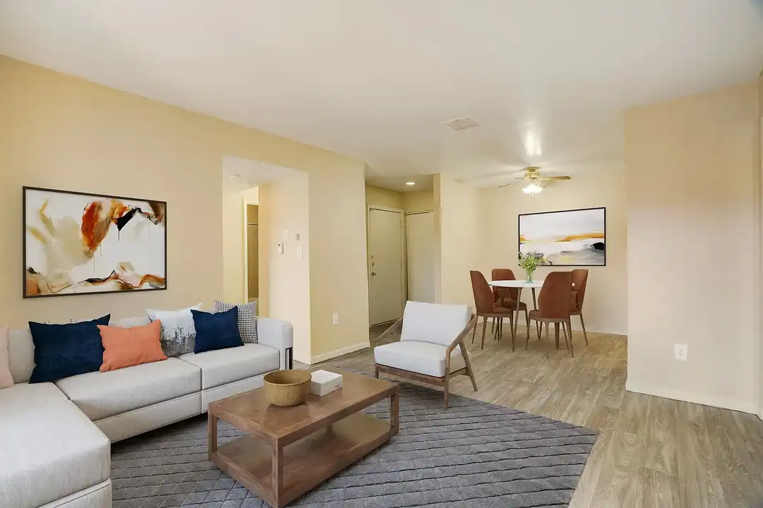 Entrada Pointe - 900 Country Club Dr SE - Rio Rancho, NM | Rent.