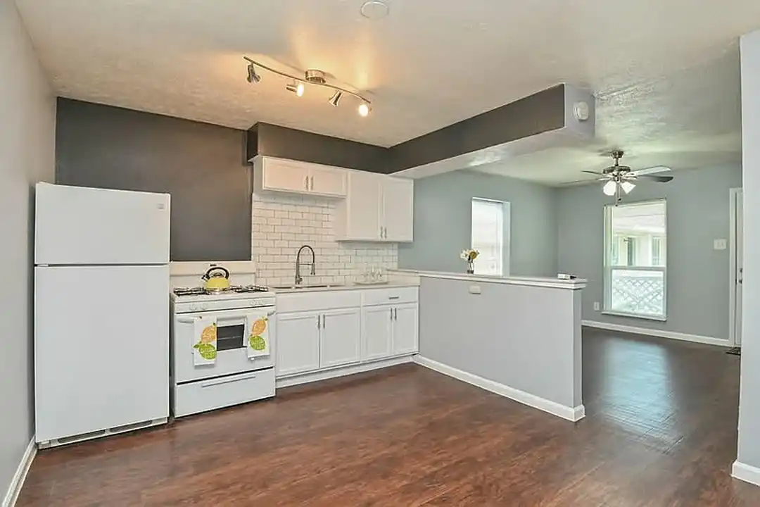 Dodson Place - 3201 Laura Koppe Rd - Houston, TX | Rent.