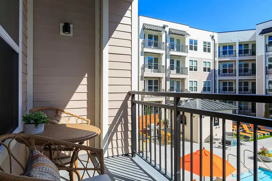 Moda at the Hill - 2100 Boardman St - Saint Louis, MO | Rent.