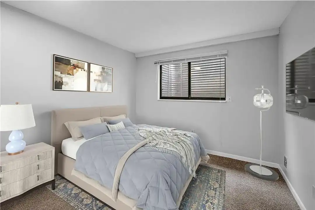 Van Cleve Townhomes - 951 17th Ave SE - Minneapolis, MN | Rent.